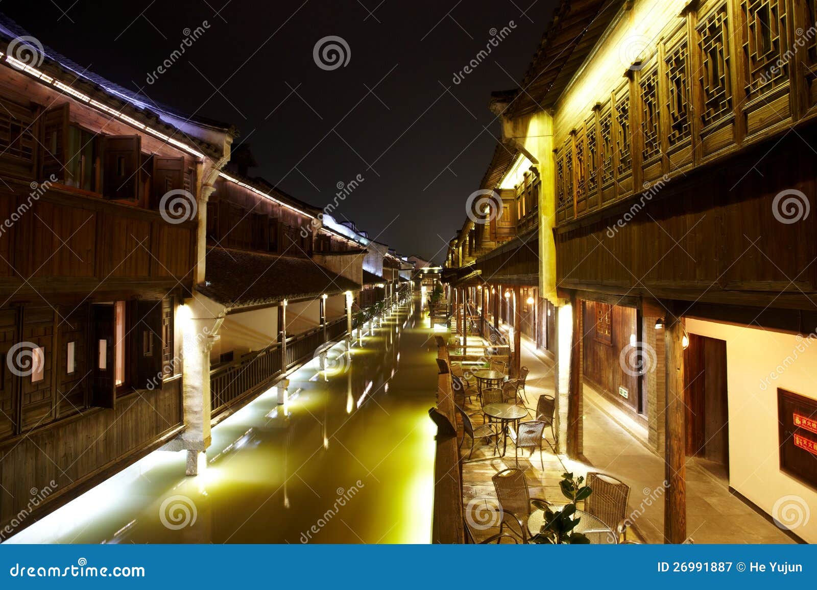 The Chinese Watery Town Buildings Stock Image - Image of colorful ...