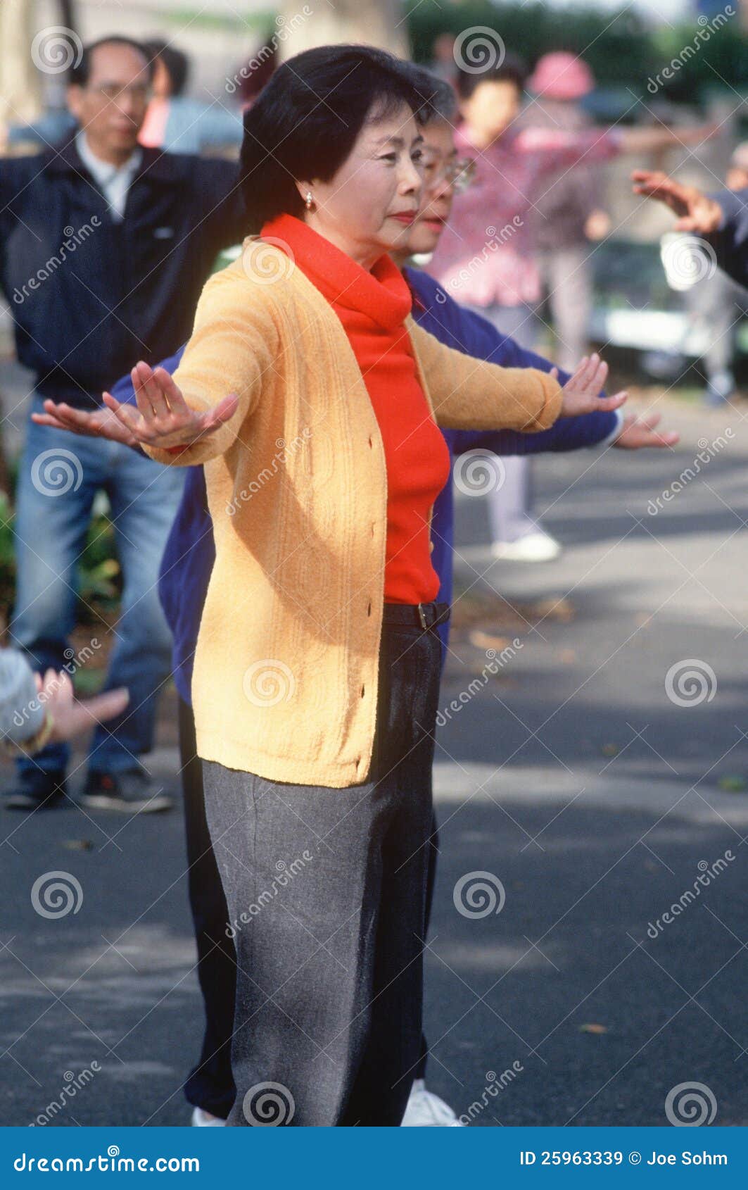 A Chinese Woman Doing Tai Chi Editorial Stock Image Image Of American America 25963339 9219