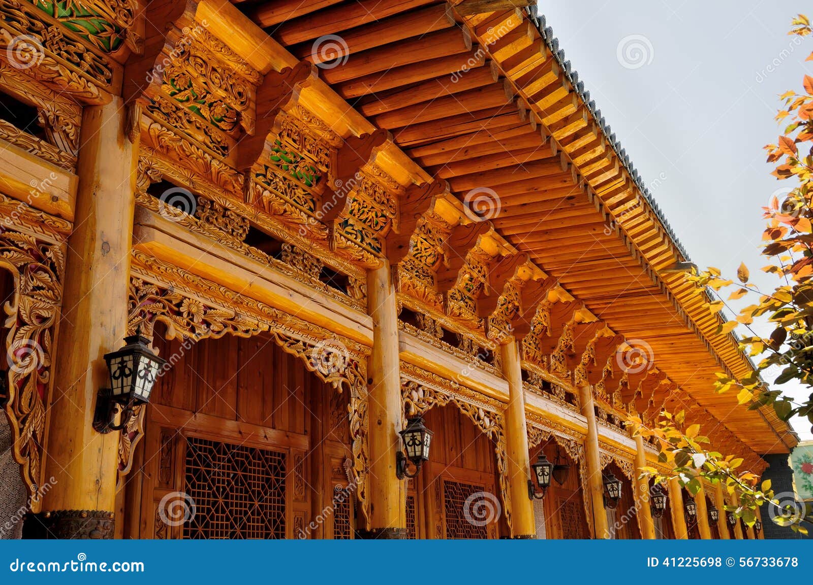 Chinese Wood Carving Building Stock Photo - Image of religion ...