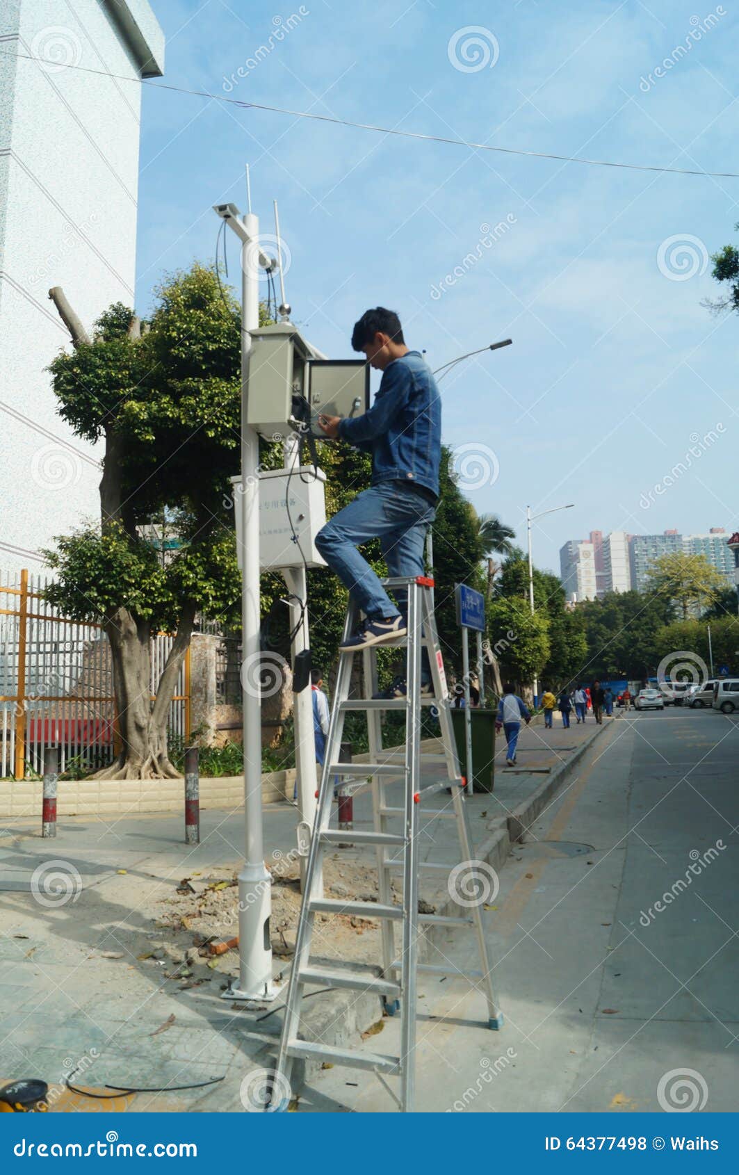 Chinese Workers in the Maintenance of Power Facilities Editorial Stock ...