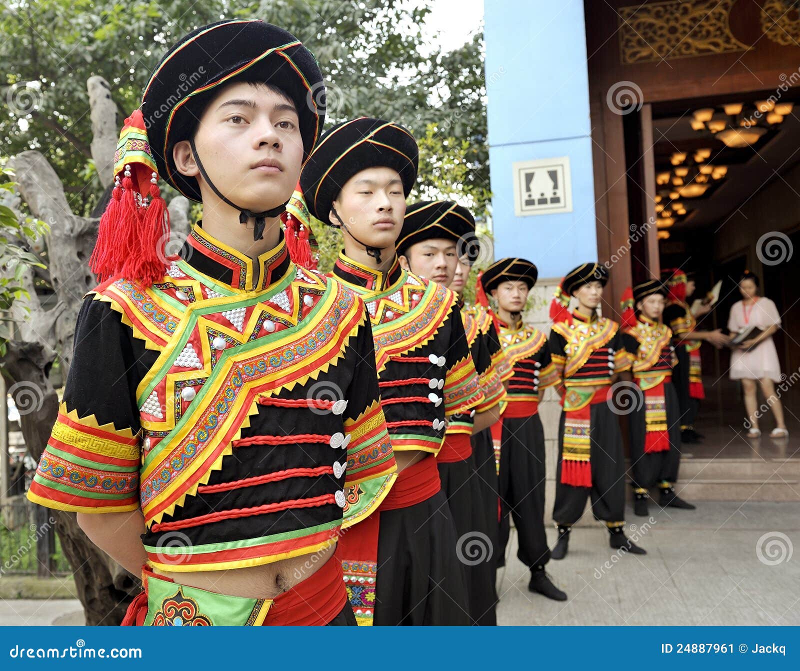 Chinese Yi ethnic dancers editorial photo. Image of jolly - 24887961