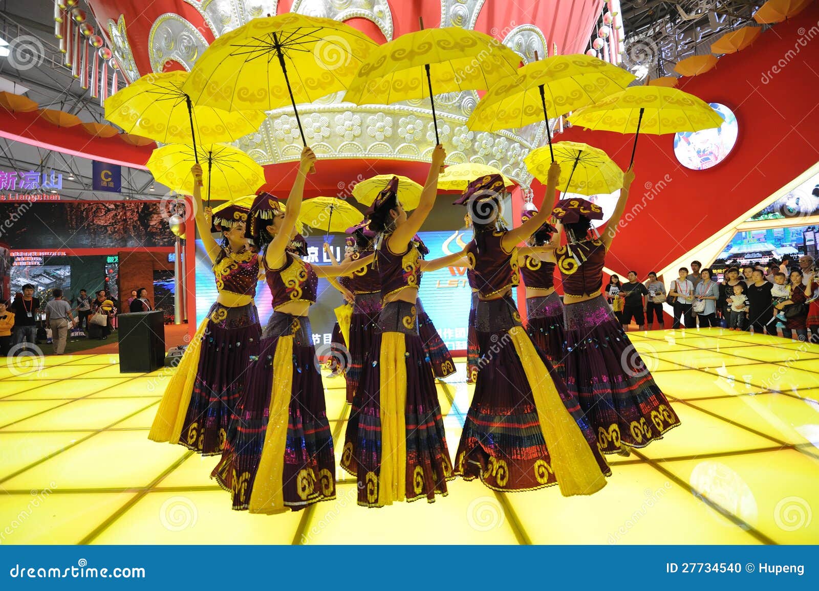 The Chinese Yi Girl Dancing Editorial Image - Image of accessories ...