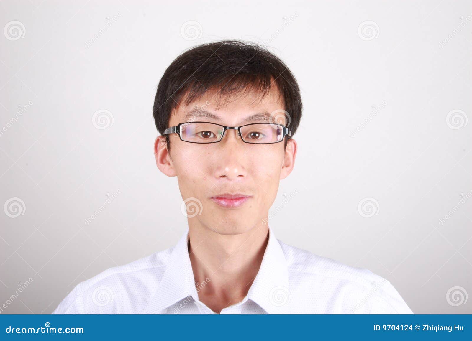 Chinesischer Mann stockfoto. Bild von stattlich, lächeln - 9704124