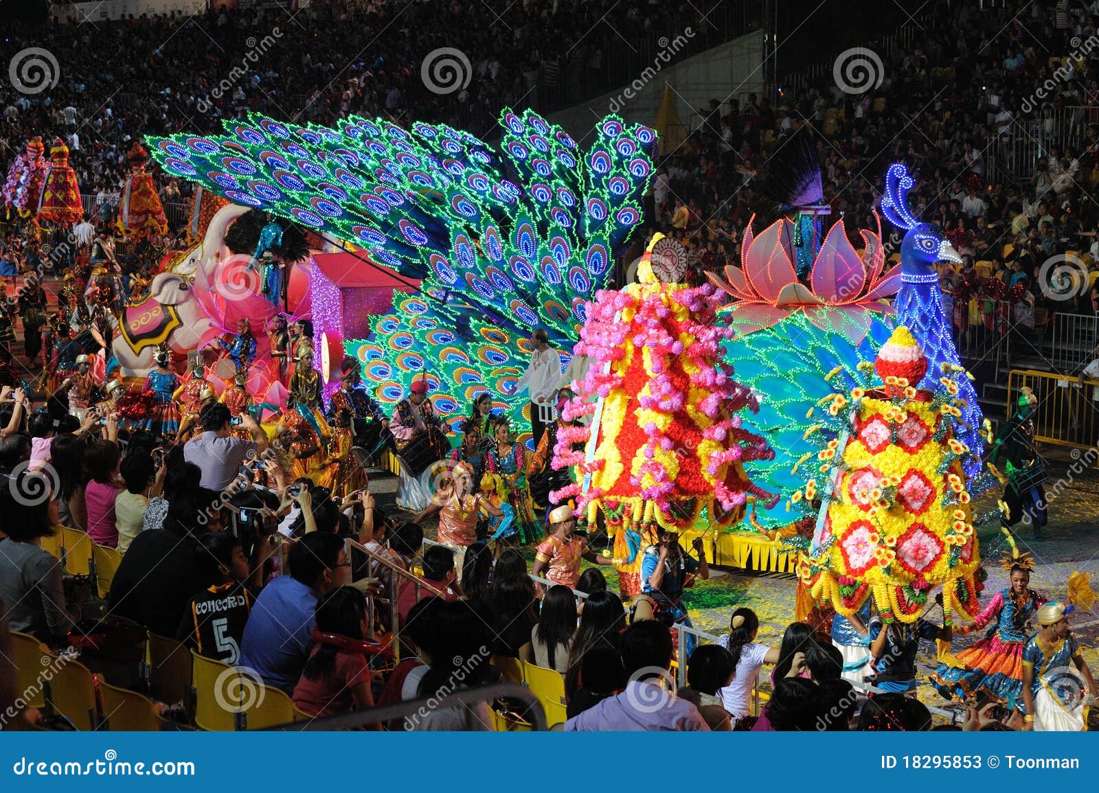 Chingay 2011 Parade Singapore Editorial Stock Photo - Image of festival ...