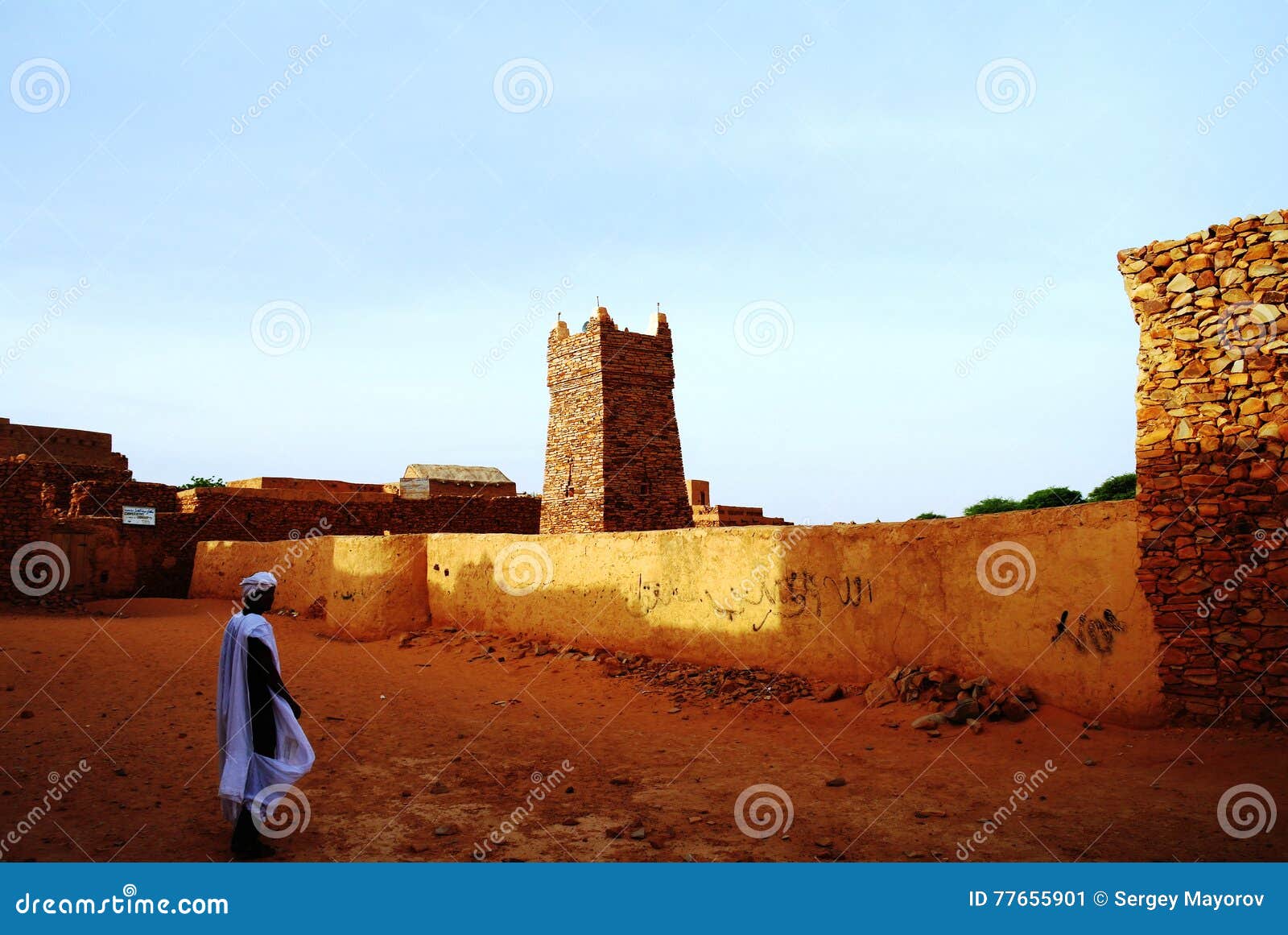 Chinguetti Mosque, Mauritania Stock Image - Image of sandy, tourism ...