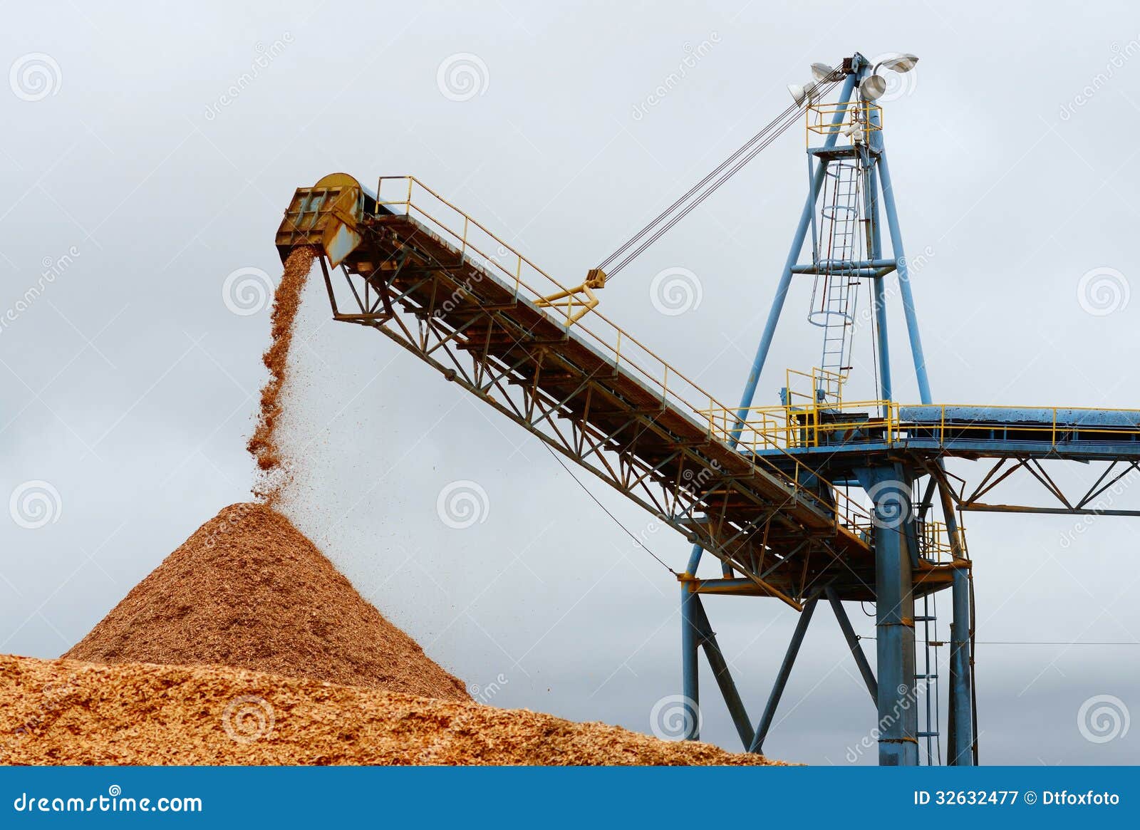 Chip Pile stock image. Image of deforestation, detail - 32632477