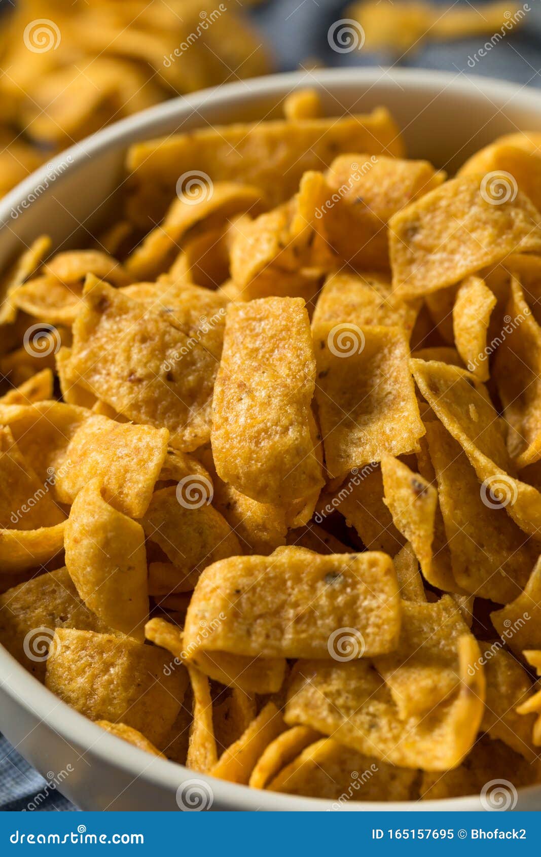 Chips De Milho De Sal Crunchy Imagem de Stock - Imagem de cromo ...