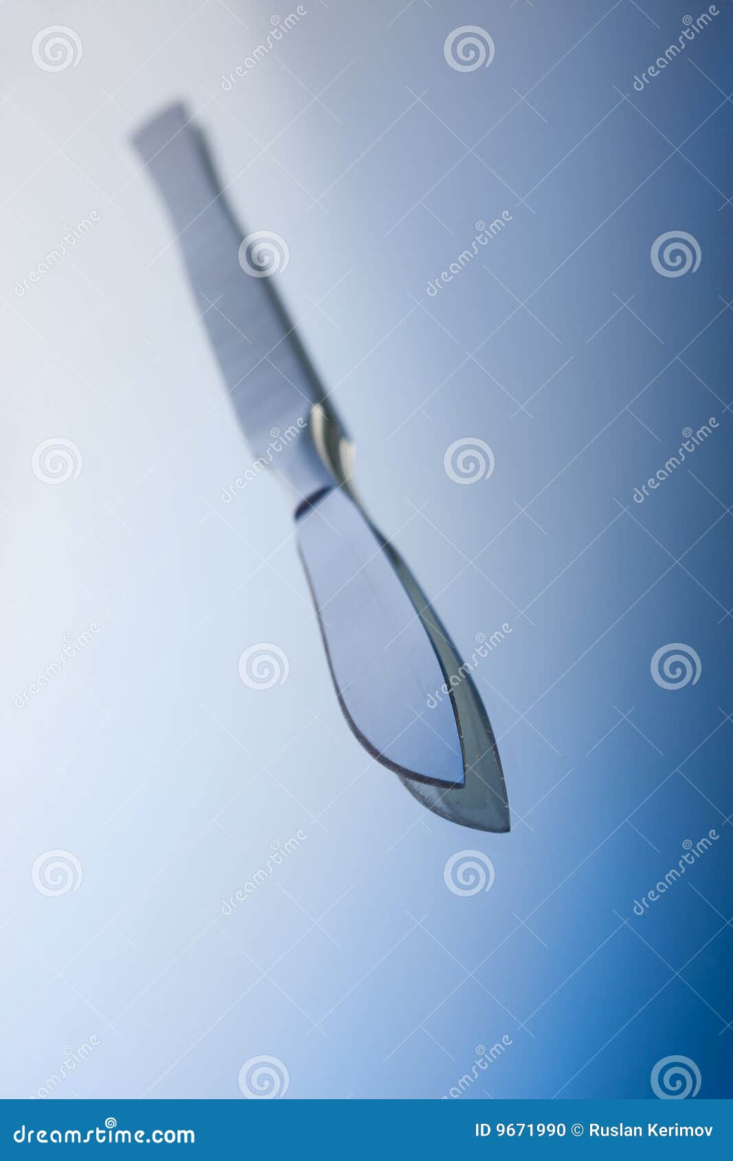 Chirurgisches Skalpell stockfoto. Bild von blau, messer - 9671990