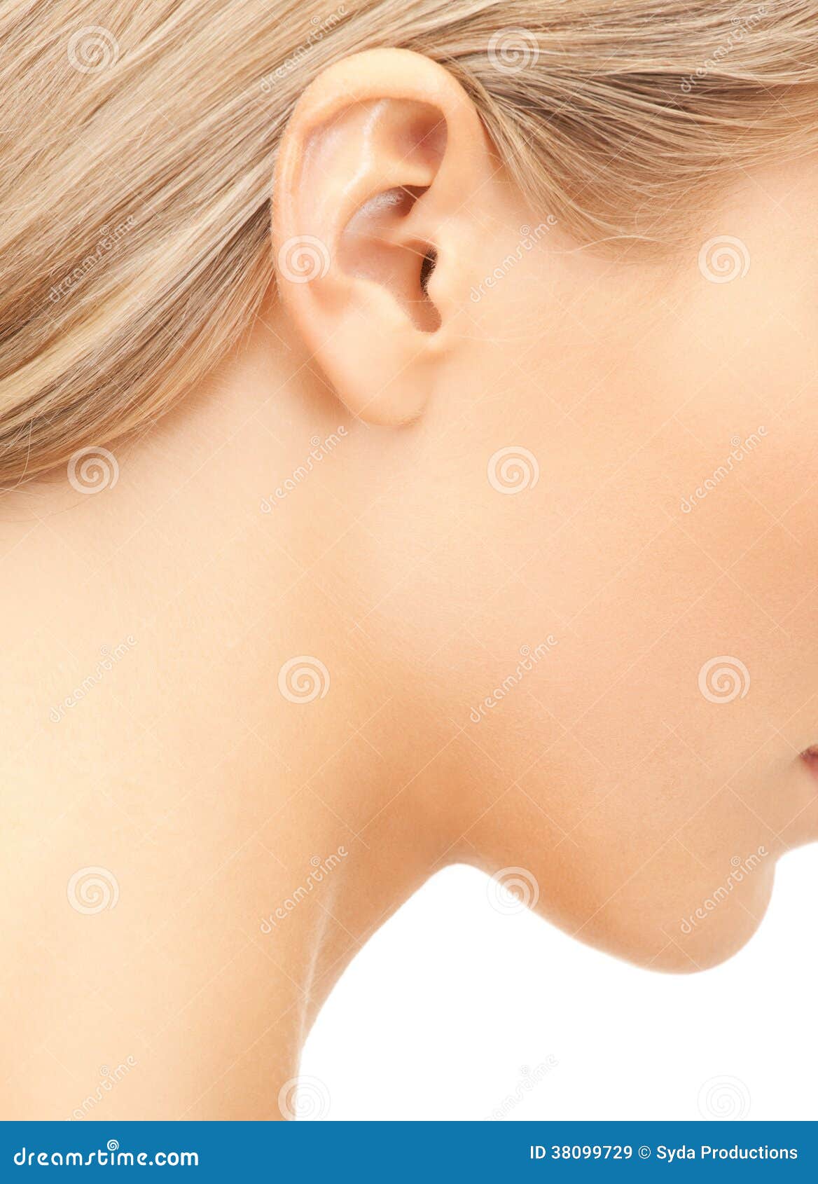 Chiuda Su Dell'orecchio Della Donna Immagine Stock - Immagine di ...