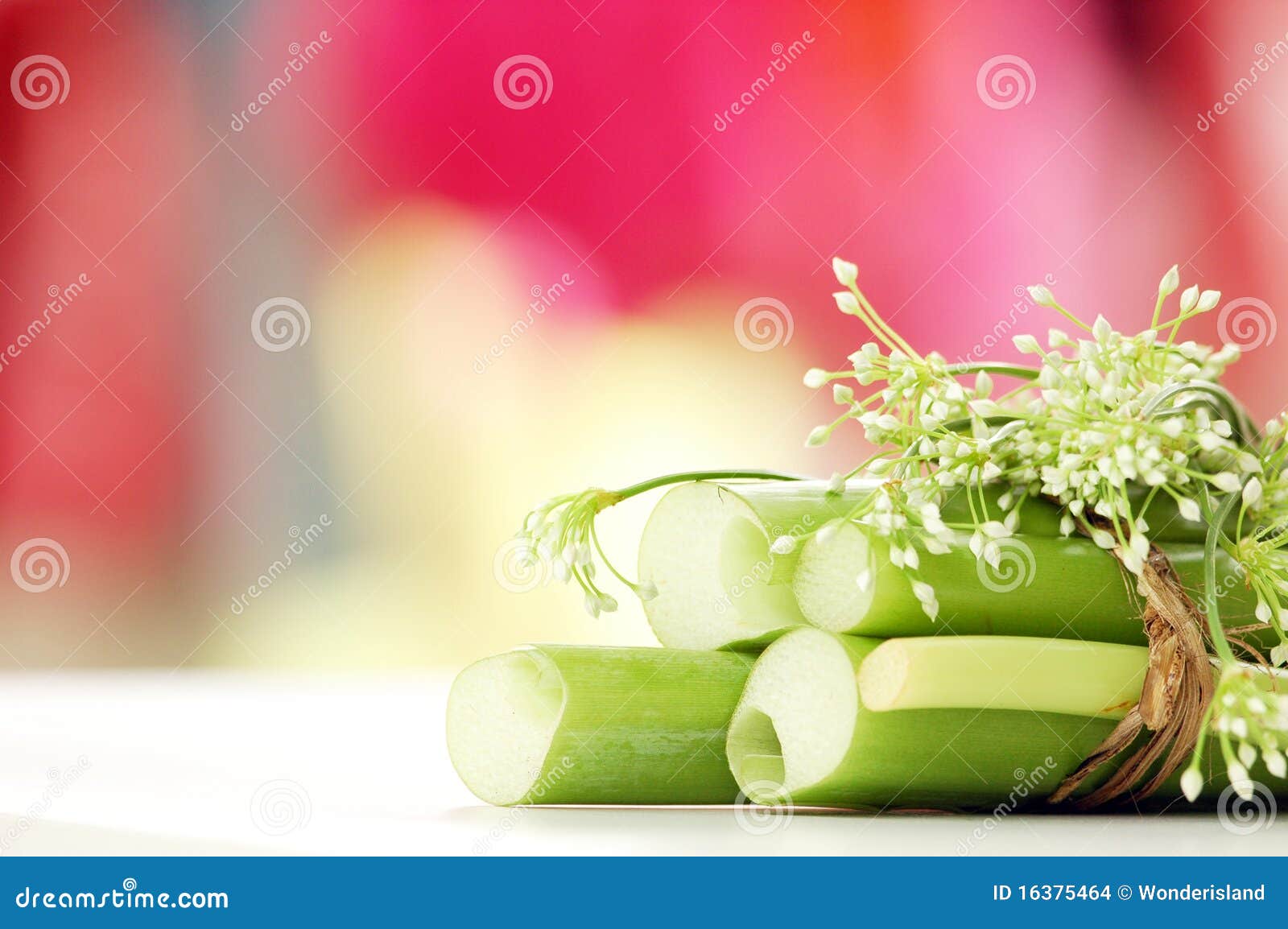Chive Flowers (Dok Gui Chai) Stock Photo - Image of herb, ornamental ...
