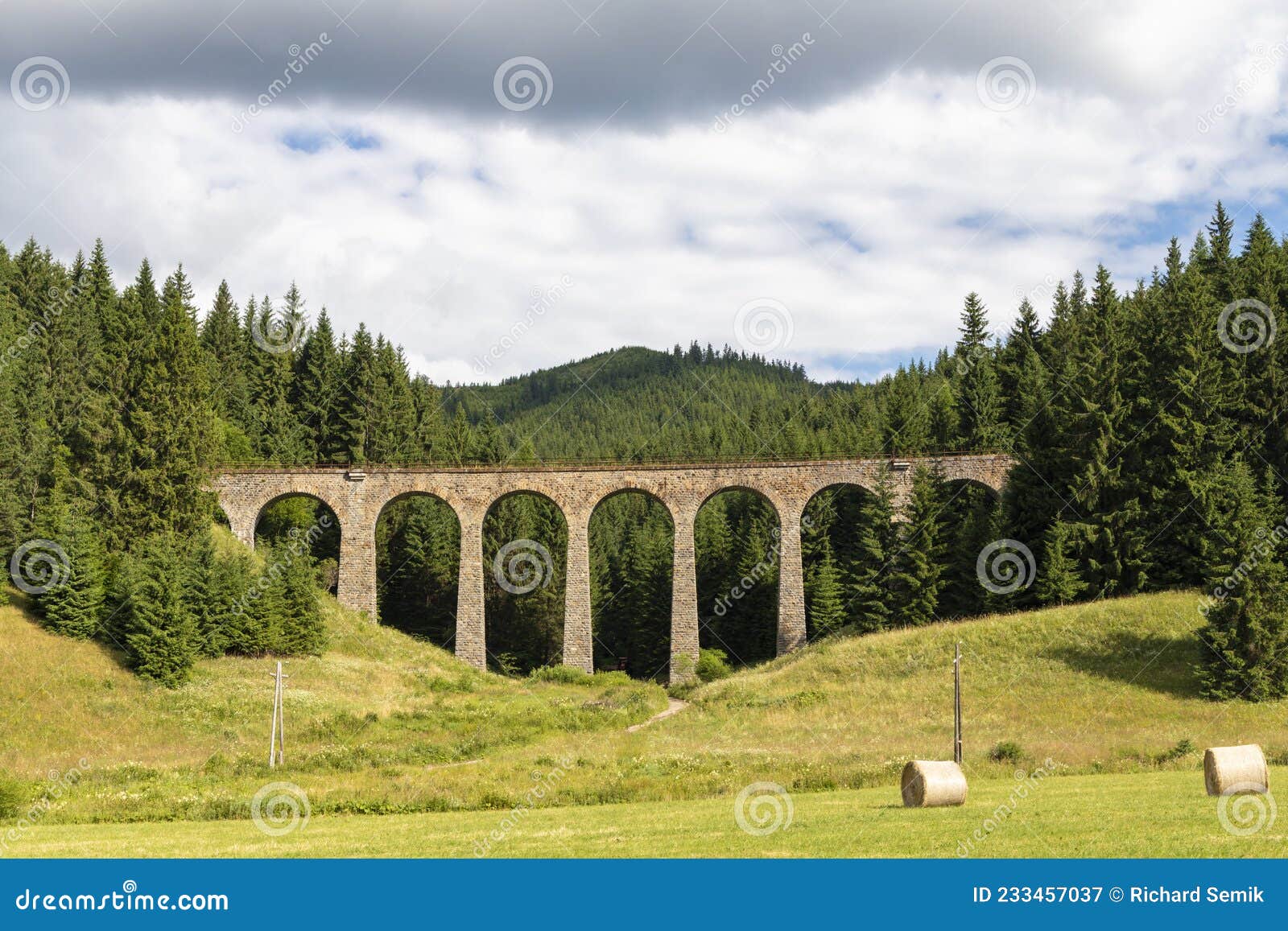 Chmarossky Viaduct, Old Railroad, Telgart, Slovakia Stock Image - Image ...