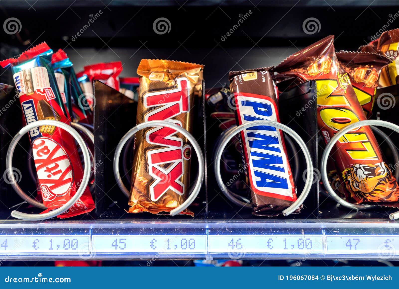 Chocolate bars editorial stock image. Image of goods - 196067084