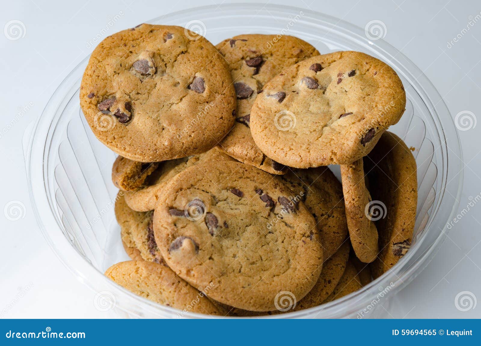 Chocolate Chip Cookies in Bowl Stock Image - Image of bakery, cookie ...