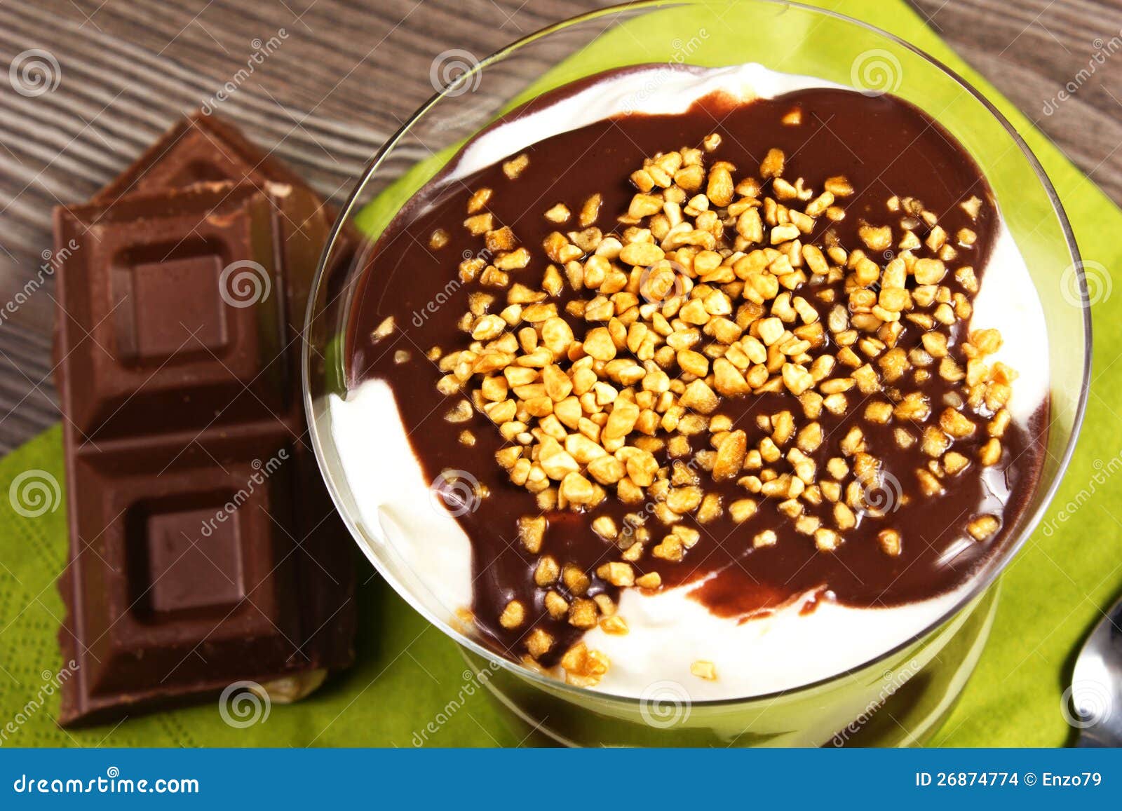 Chocolate and Cream Dessert Stock Photo - Image of closeup, melt: 26874774