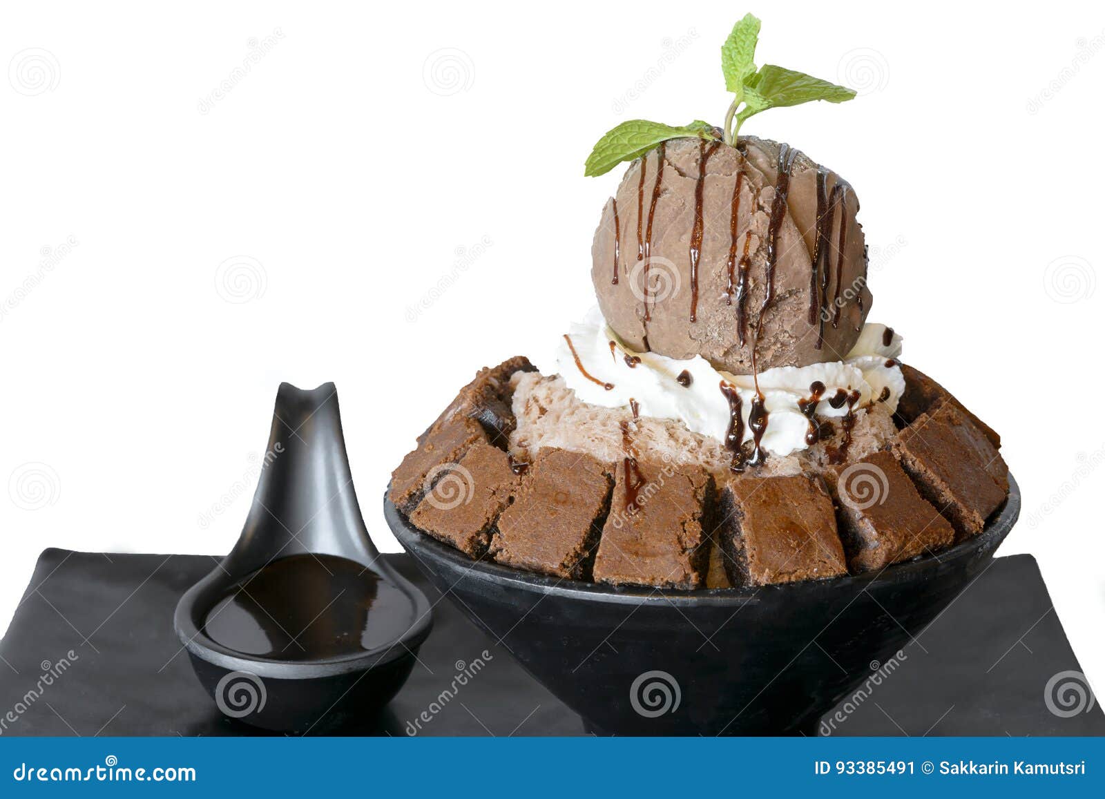 Chocolate De Bingsu Com Chocolate Do Gelado Imagem de Stock - Imagem de ...
