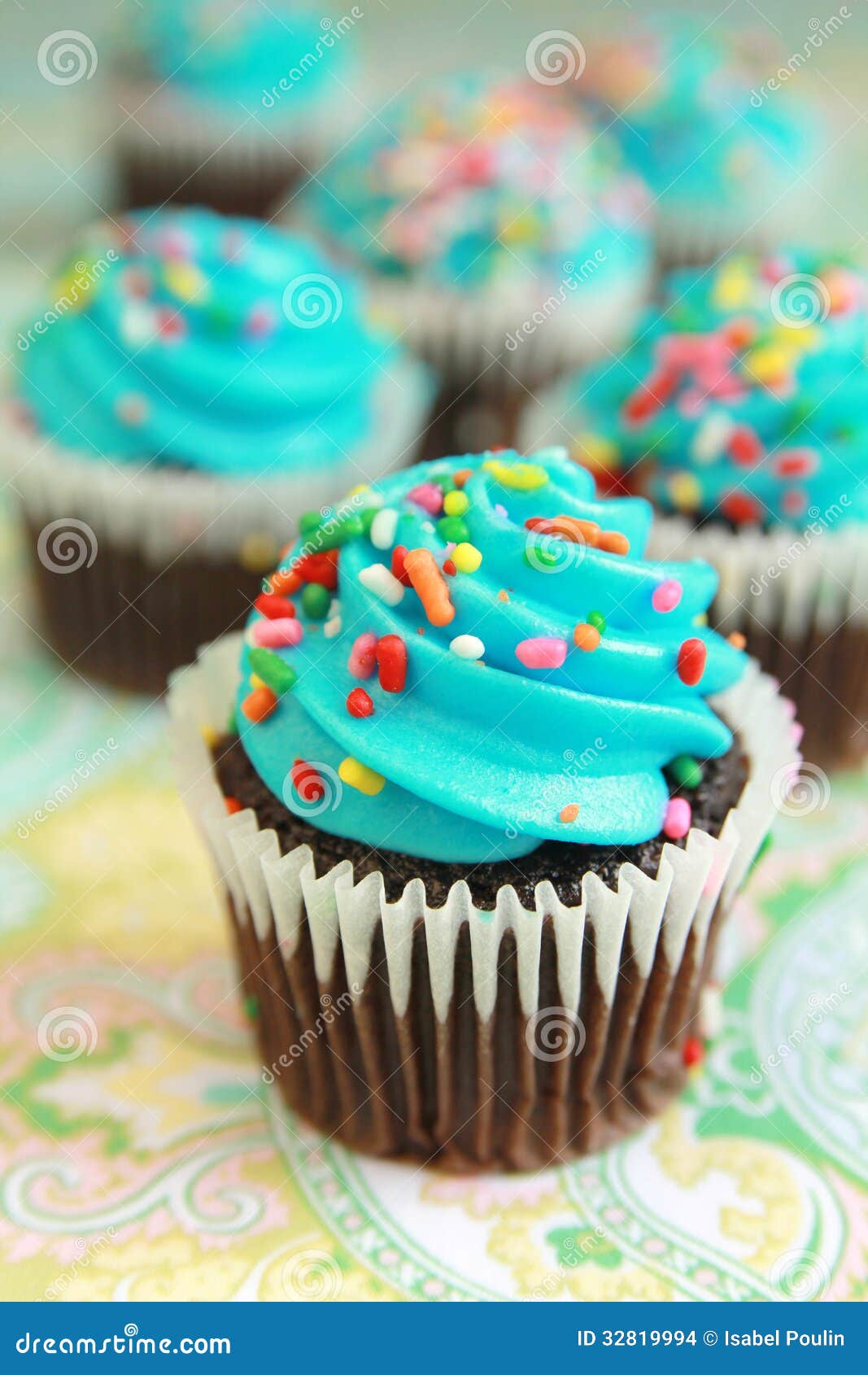 Chocolate muffin stock photo. Image of frosting, bake - 32819994