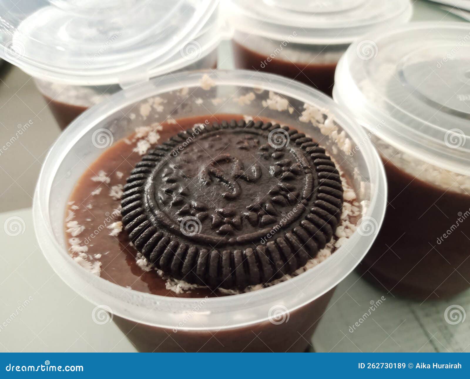 Chocolate Pudding with Biscuit Stock Image - Image of biscuit, pudding ...