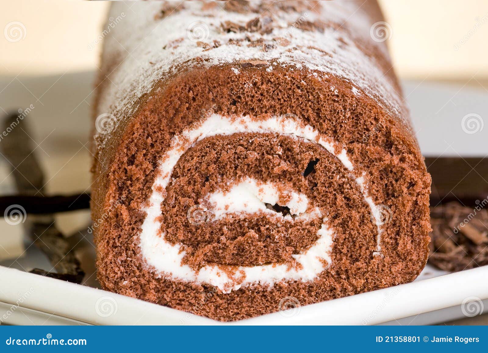 Chocolate Roll with Vanilla Cream Stock Image - Image of vanilla, curl ...
