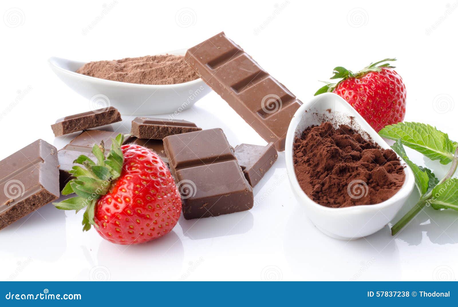Chocolate Squares and Cocoa Powder Stock Photo - Image of brown, fresh ...