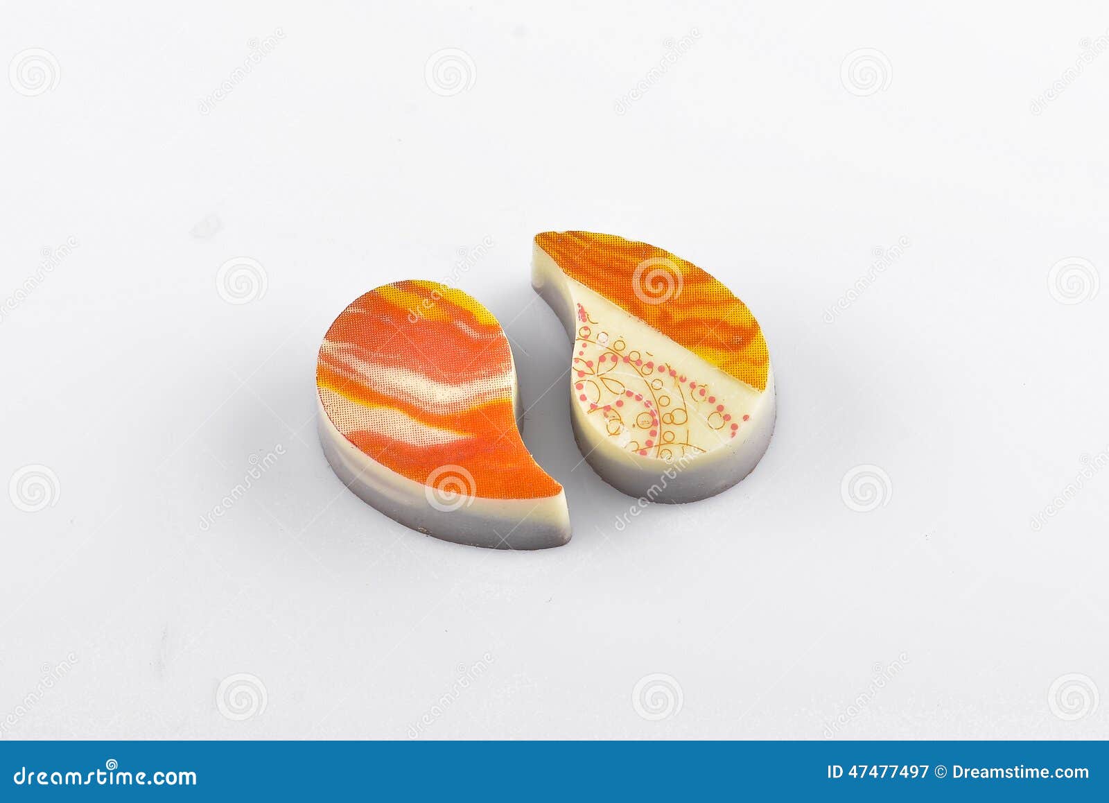 Chocolate Yin Yang stock image. Image of bombon, candies - 47477497