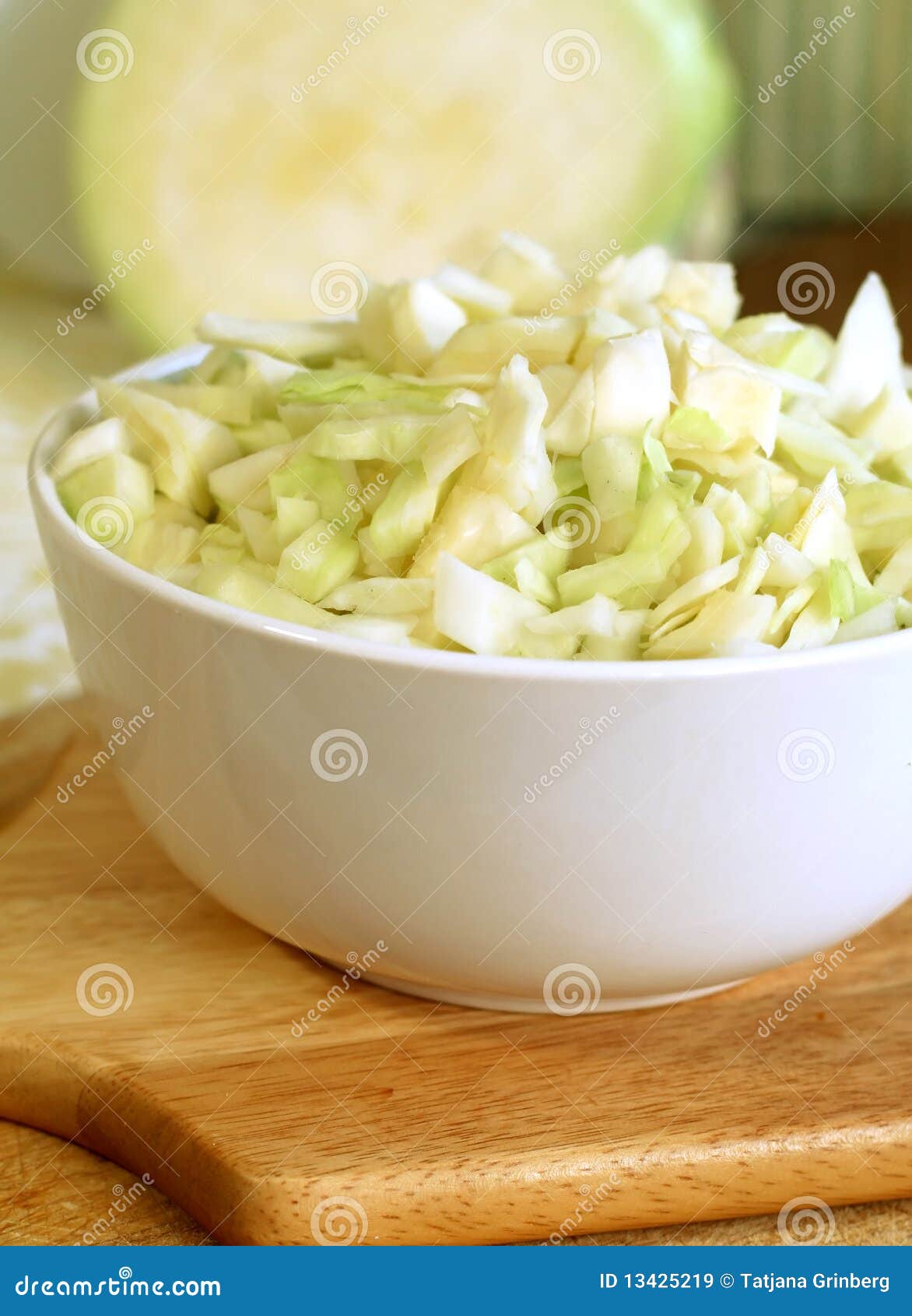 Chopped cabbage in a bowl stock image. Image of white - 13425219