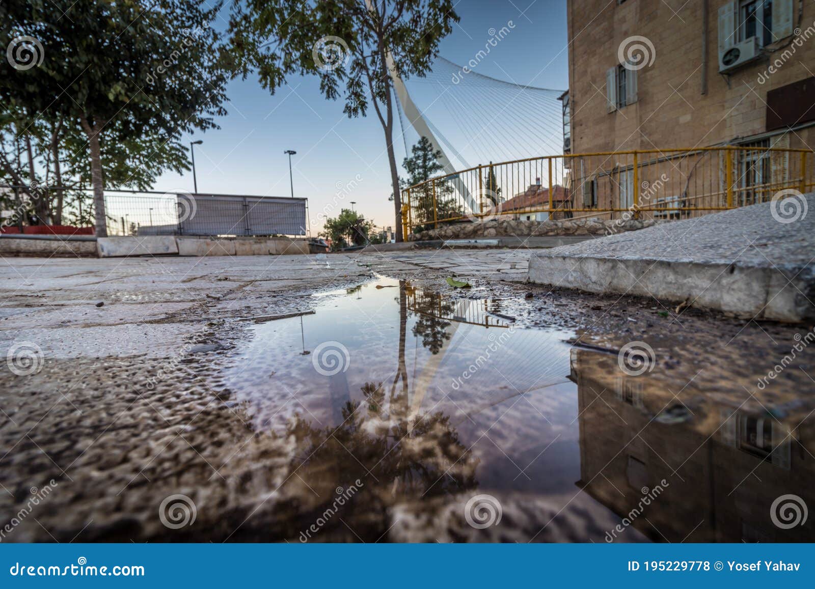 The Chords Bridge editorial stock photo. Image of jerusalem - 195229778