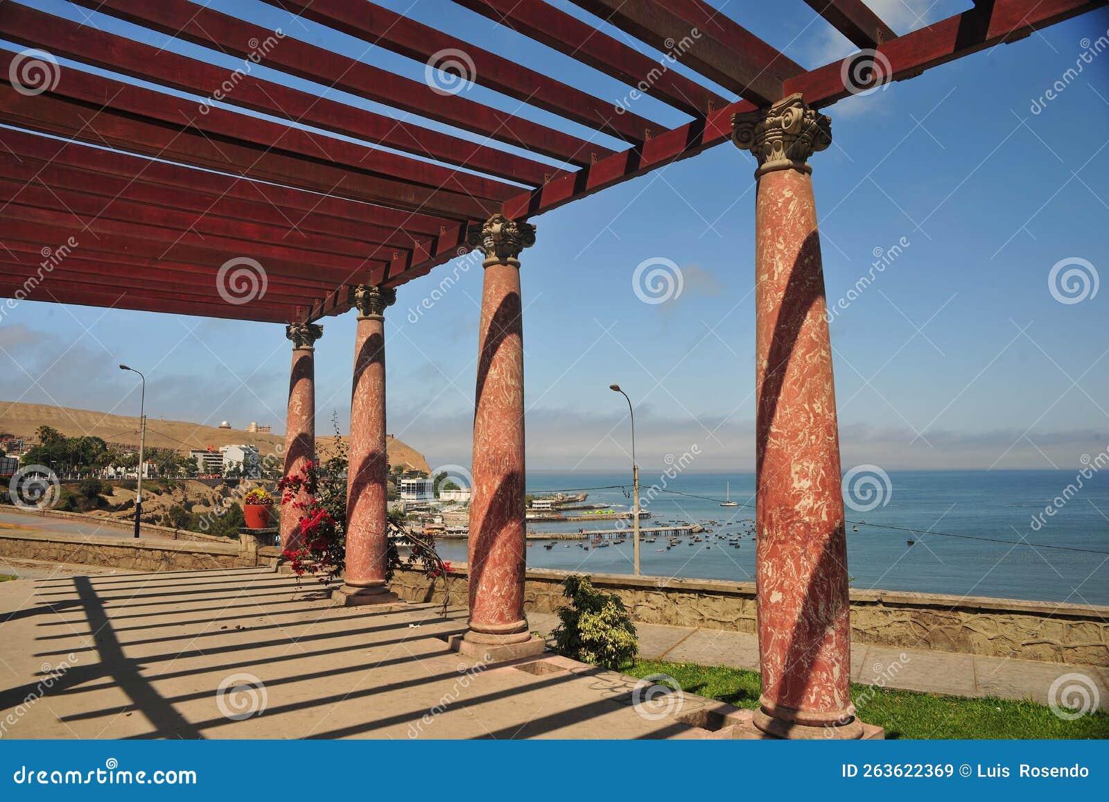 Chorrillos Peru-architecture Viewpoint With Cement Columns Background ...