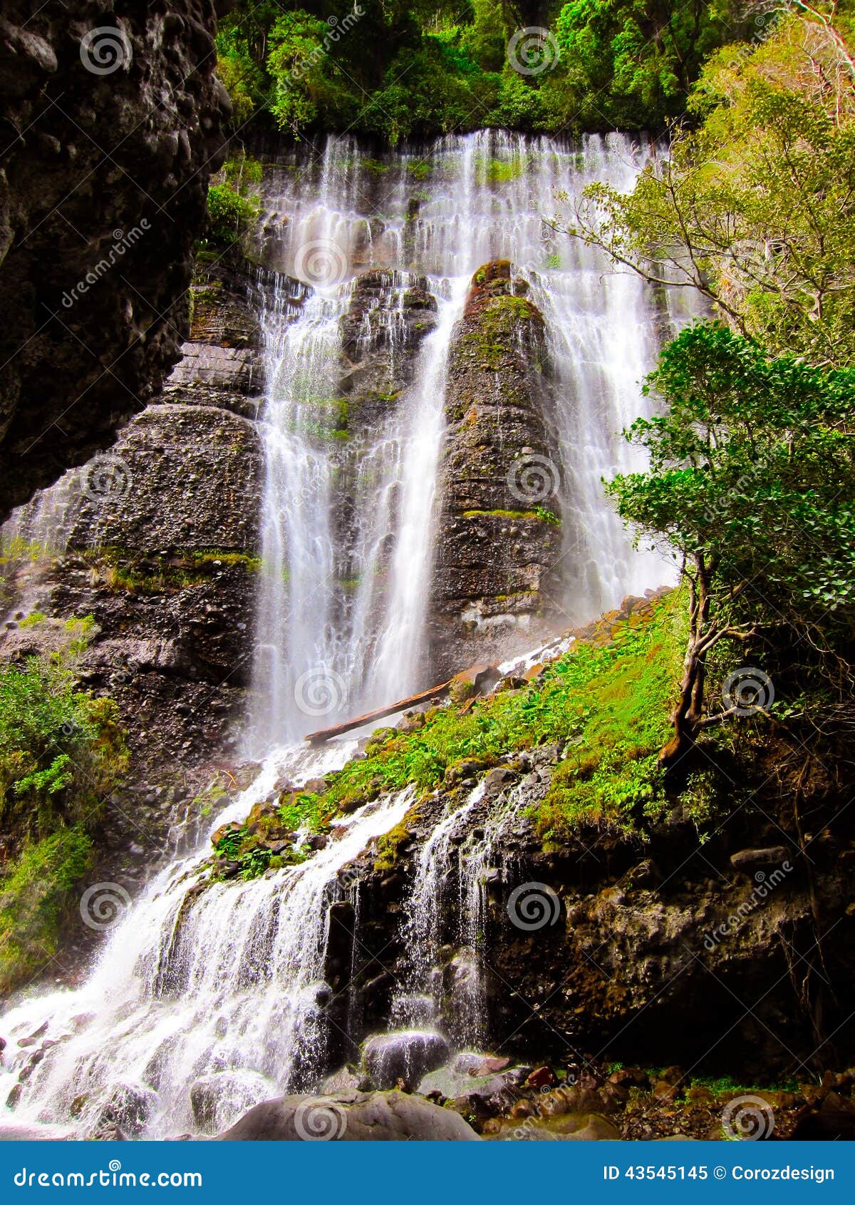 Chorros Del Varal Michoacan Photos libres de droits et gratuites de ...
