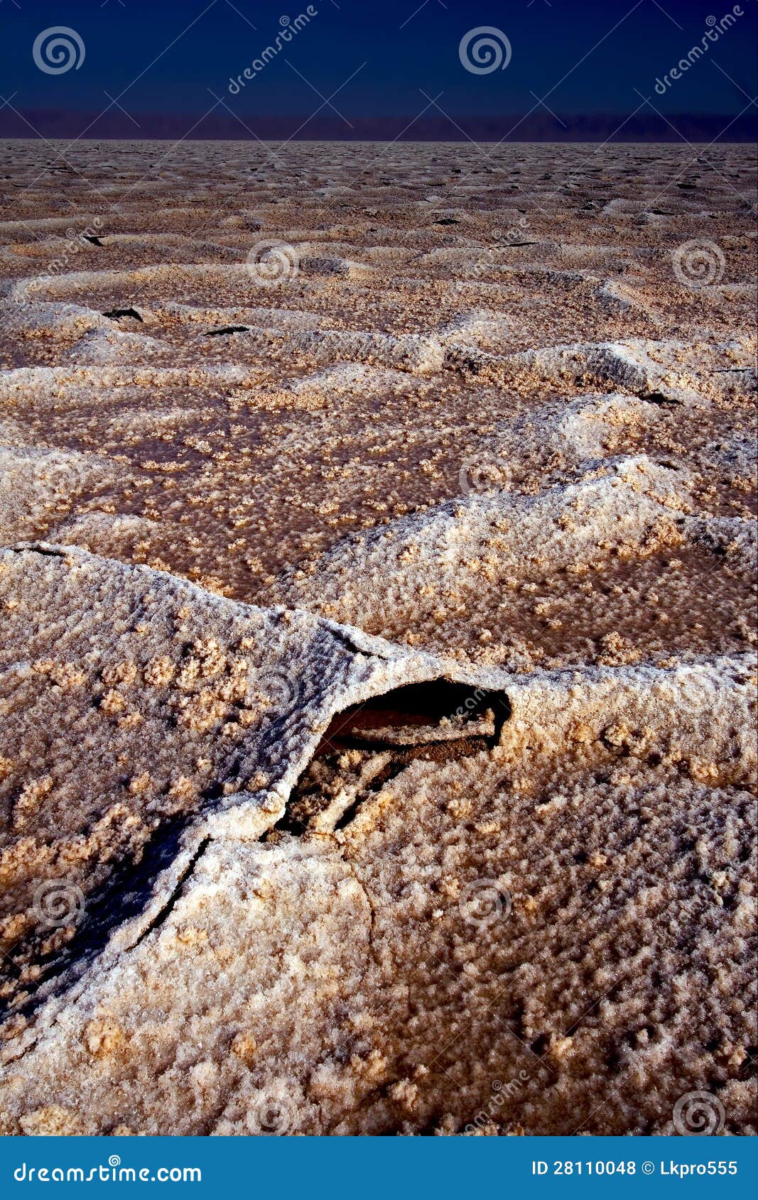 Chott el jerid,salt lake stock photo. Image of desert - 28110048