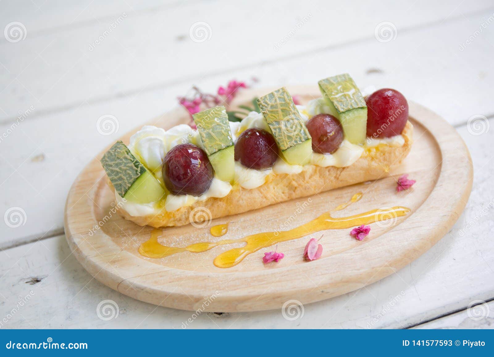 Choux cream with fruit stock image. Image of bakery - 141577593