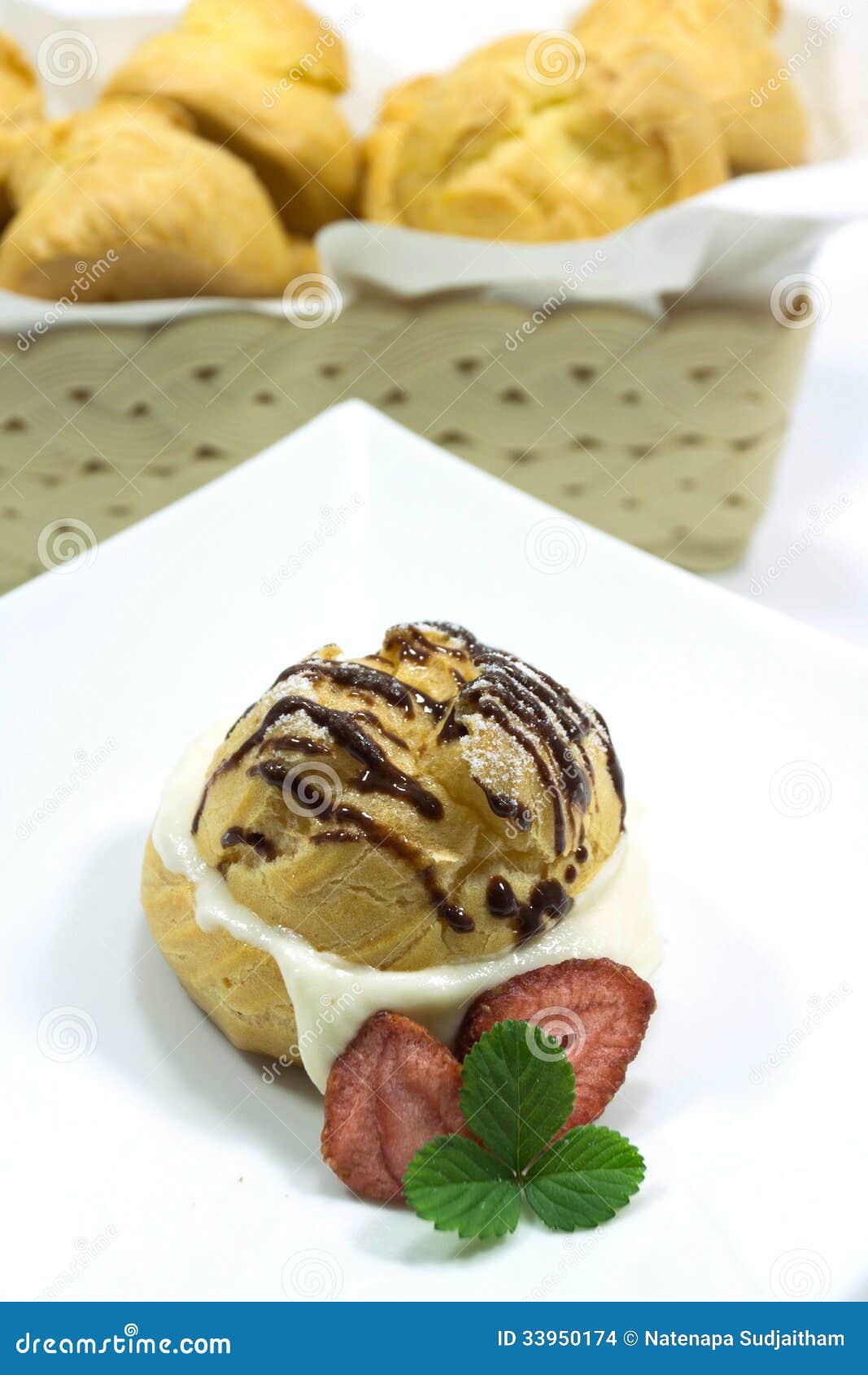 Choux cream strawberry stock photo. Image of cream, crispy - 33950174