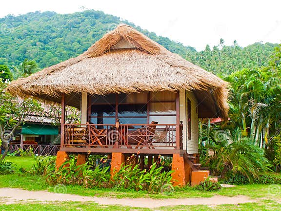 Choza de las vacaciones foto de archivo. Imagen de plantas - 20907112