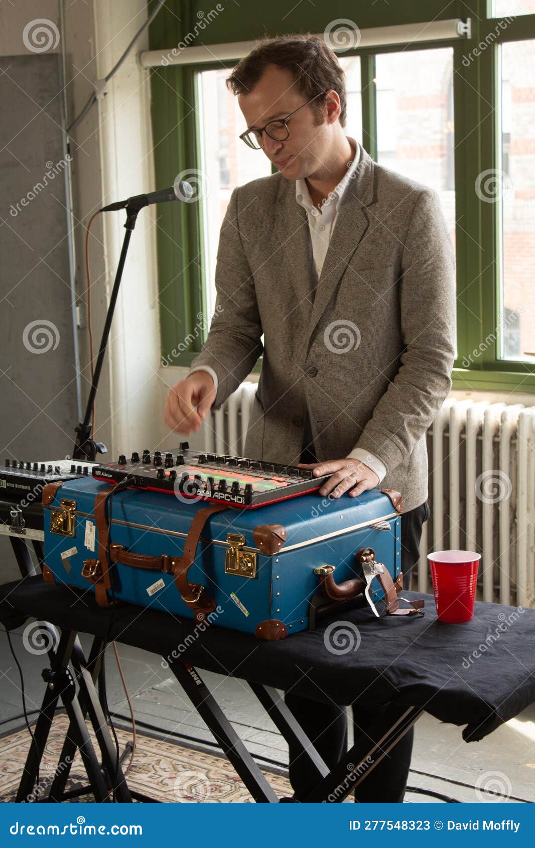 Chris Baio of Vampire Weekend in Session Editorial Stock Photo - Image ...