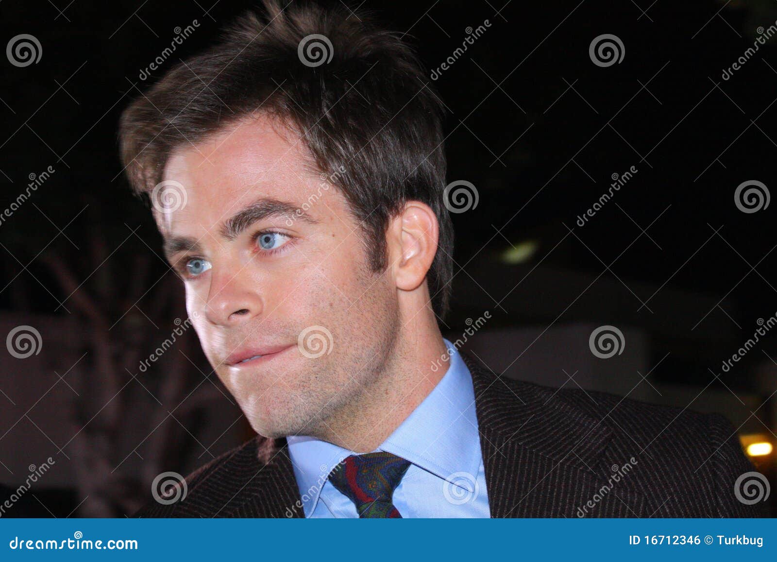 Chris Pine editorial photo. Image of william, pine, wrinkle - 16712346