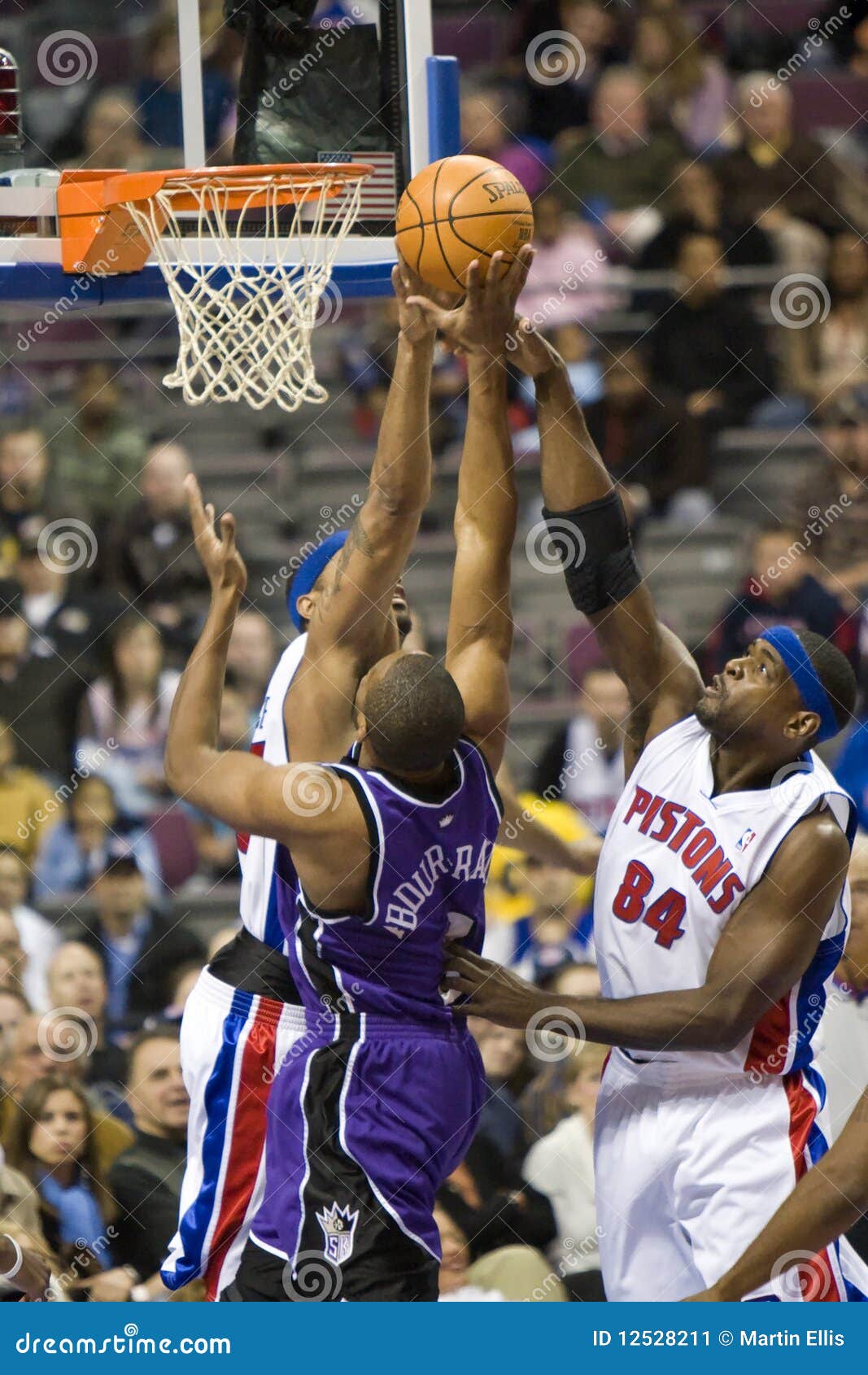 Chris Webber Commits a Foul Editorial Photo - Image of chris ...