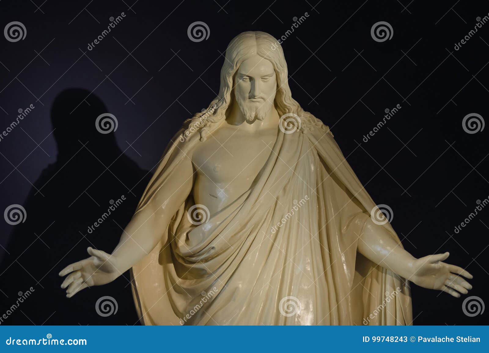 Christ jesus staty fotografering för bildbyråer. Bild av krona - 99748243