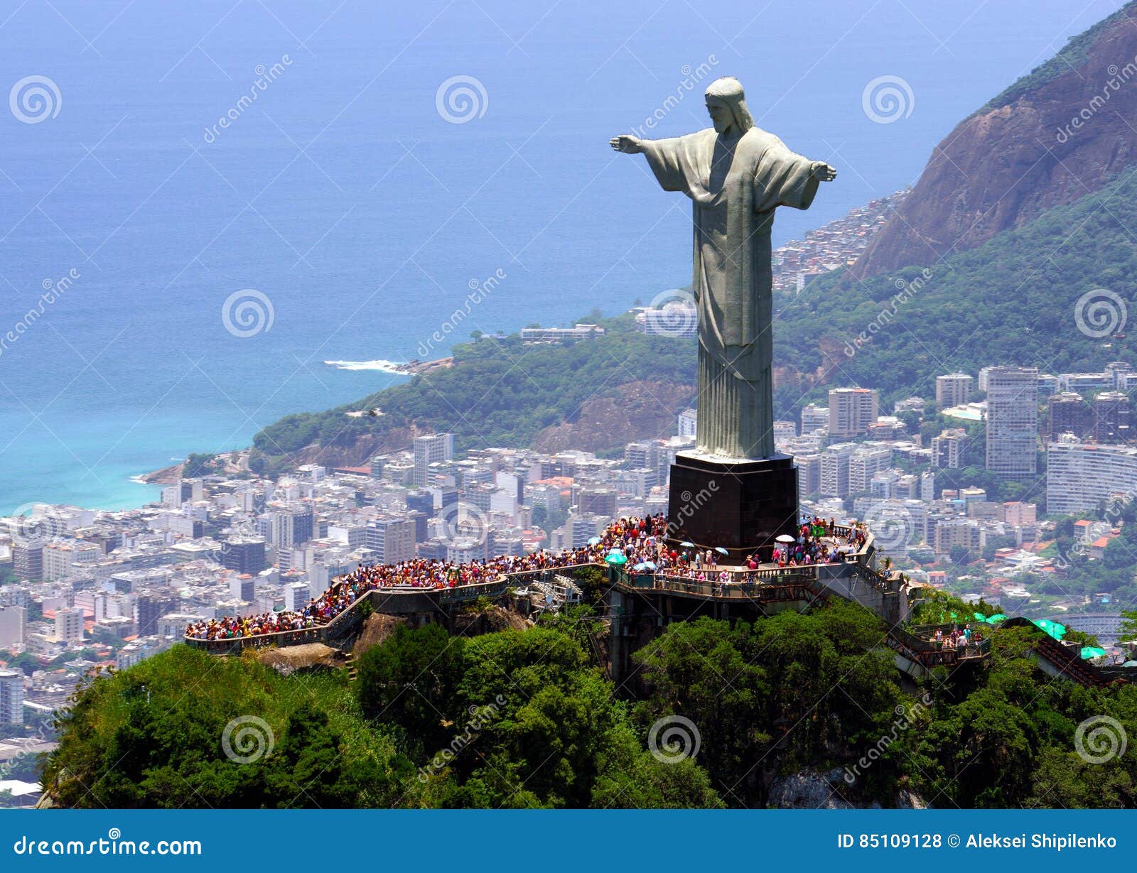 Christ the Redeemer in Rio De Janeiro Editorial Stock Photo - Image of ...