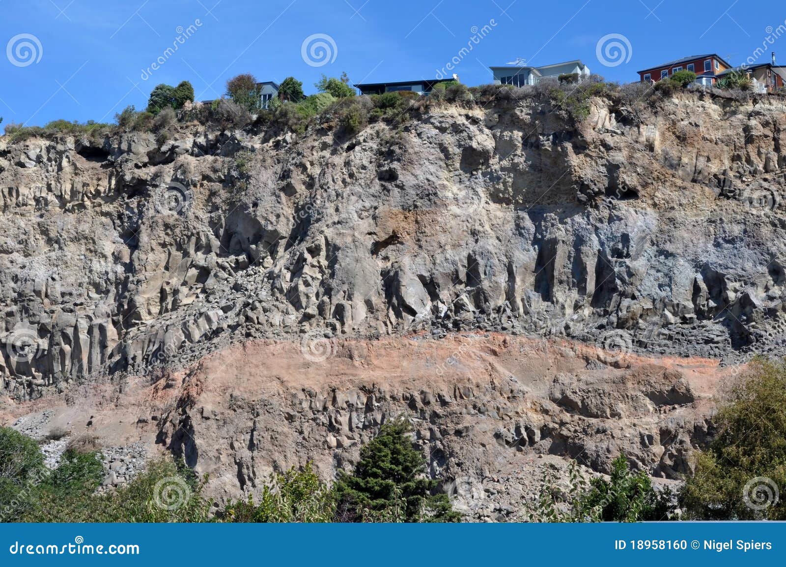 Christchurch Earthquake - Sumner Cliffs Collapse Editorial Image ...