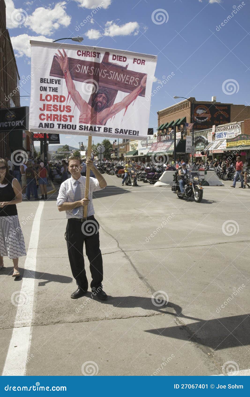 Christian Carrying Sign for Jesus Editorial Photo - Image of people ...