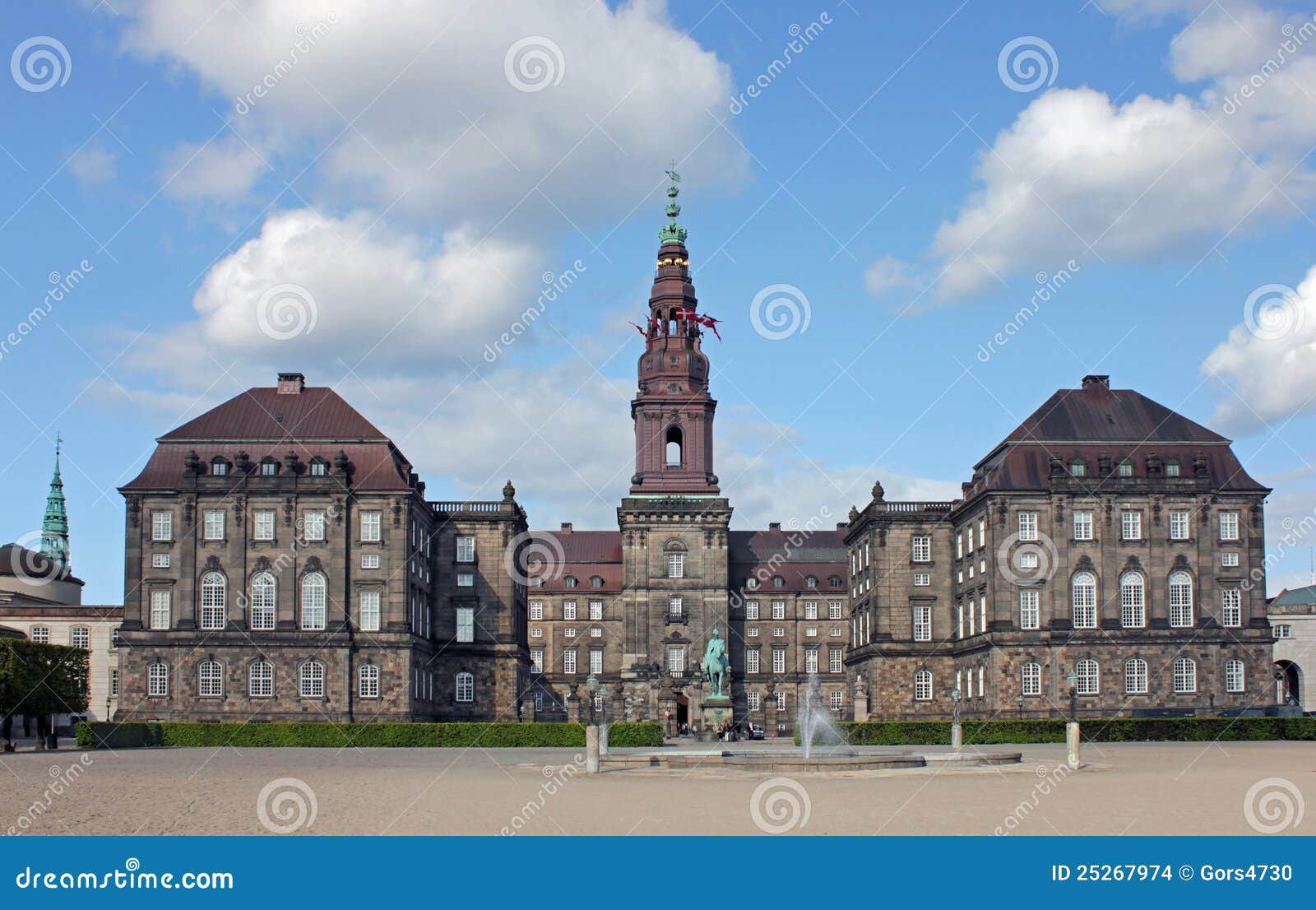Christiansborg Palace editorial stock image. Image of tower - 25267974