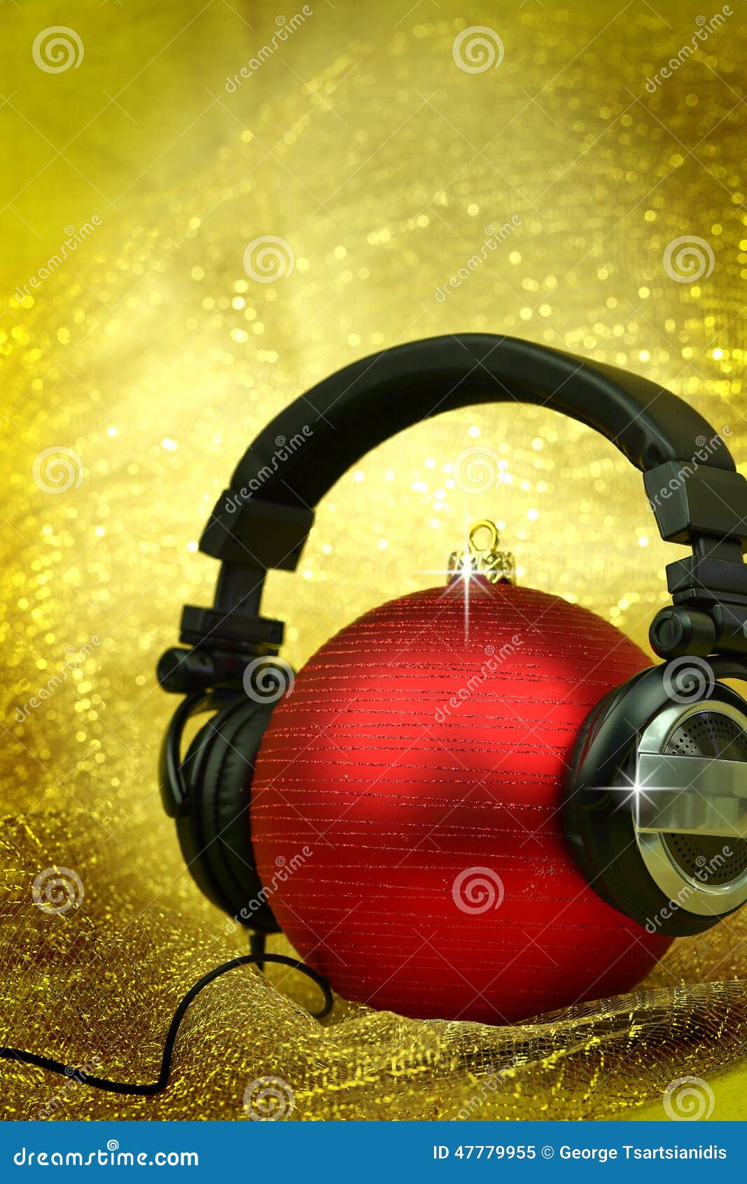 Christmas Ball with Headphones Stock Image - Image of disk, music: 47779955