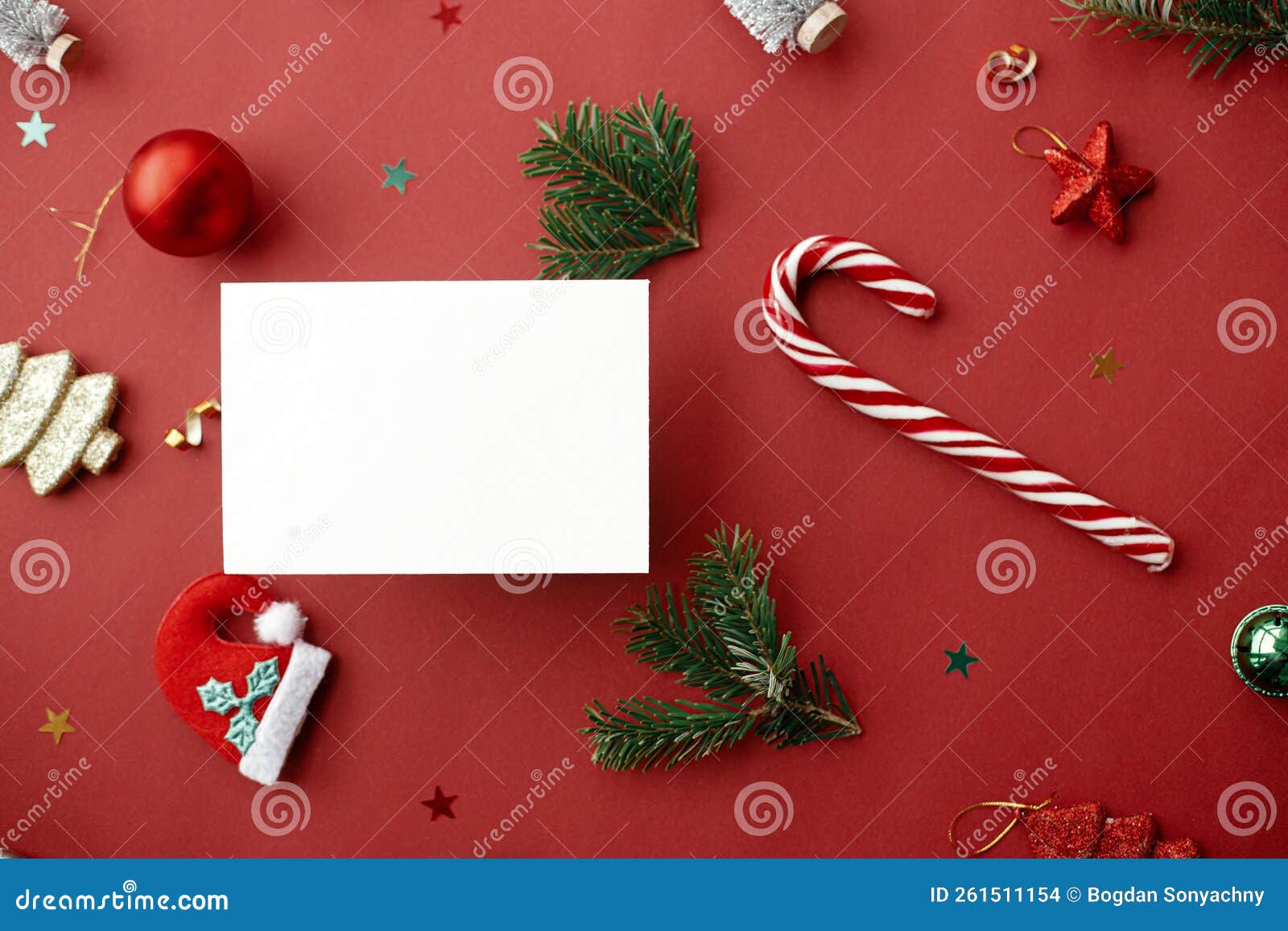 Christmas Card Mock Up. Modern Greeting Card Composition with Christmas ...