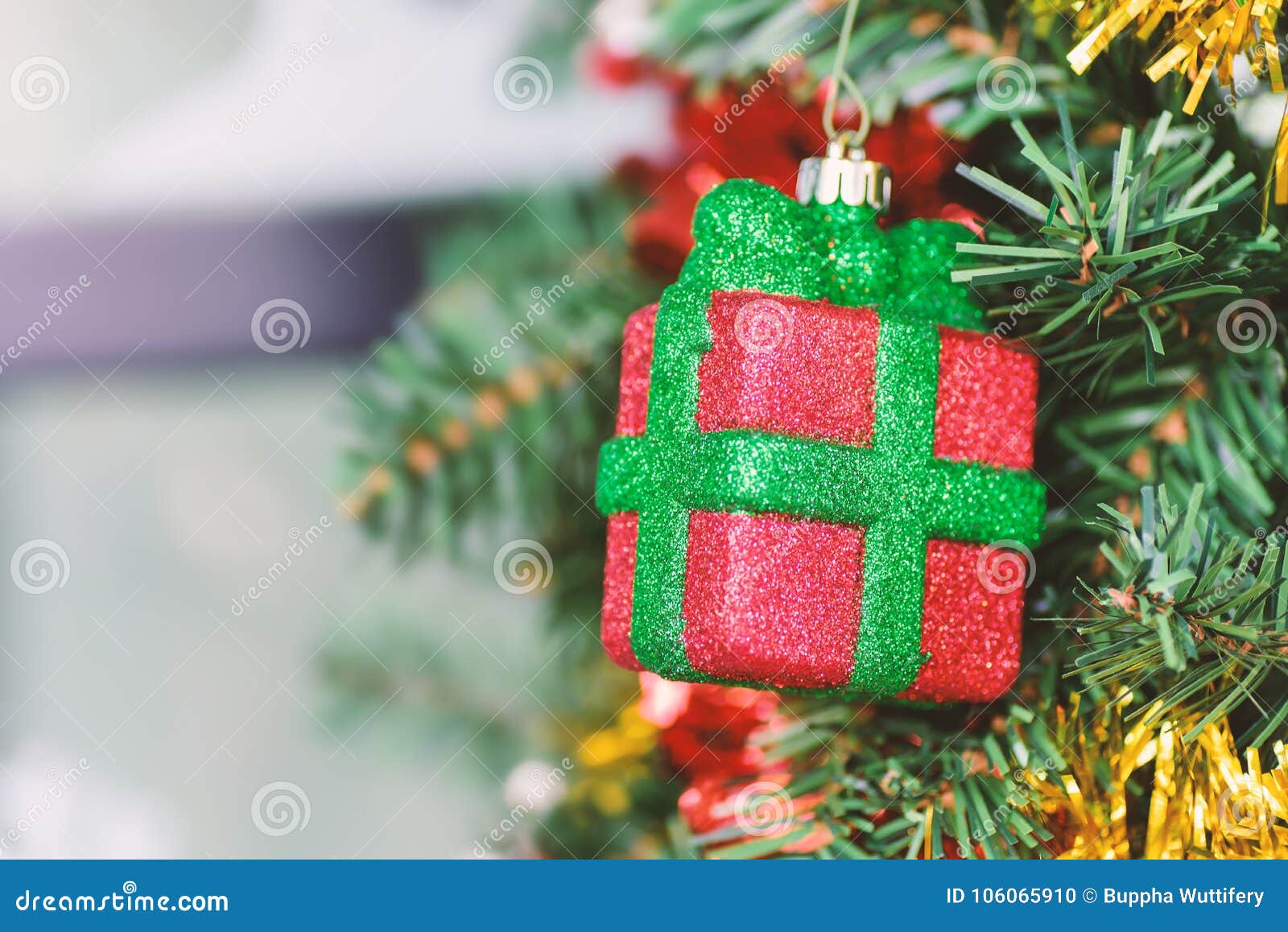 Christmas Decoration, Gift Box Hanging on Pine Tree Stock Photo - Image ...