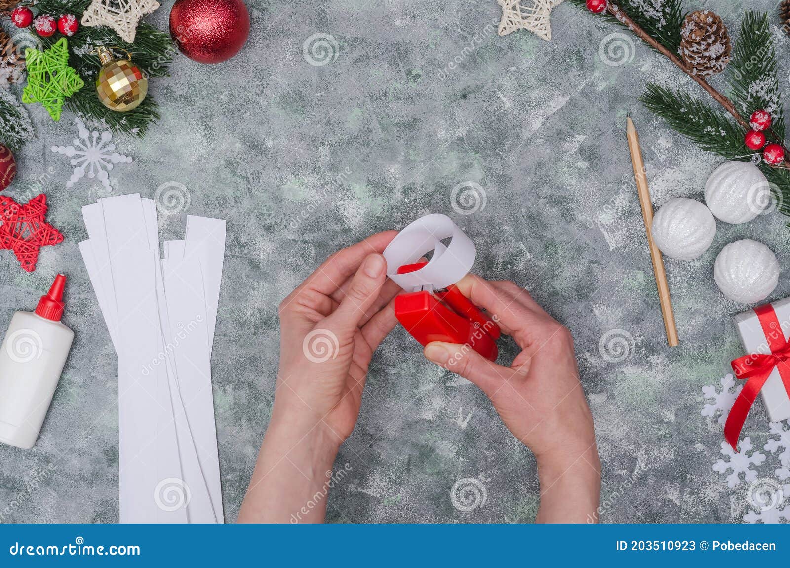 Christmas Diy Craft, Making Three-dimensional Paper Decor for ...