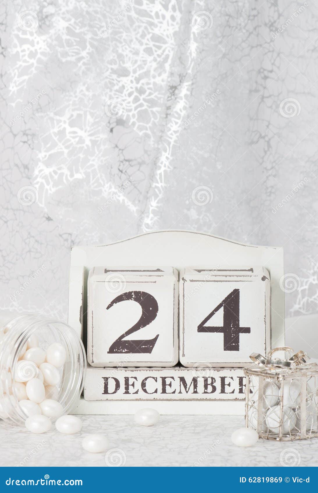 Christmas Eve Date on Calendar. December 24 Stock Image - Image of cube ...