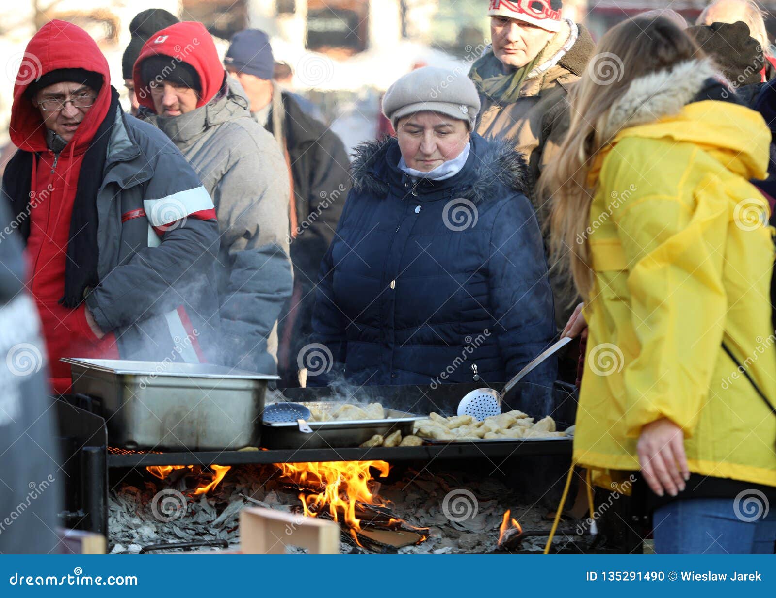 Christmas Eve for Poor and Homeless on the Main Square in Cracow ... Christmas Eve for Poor and Homeless on the Main Square in Cracow ...