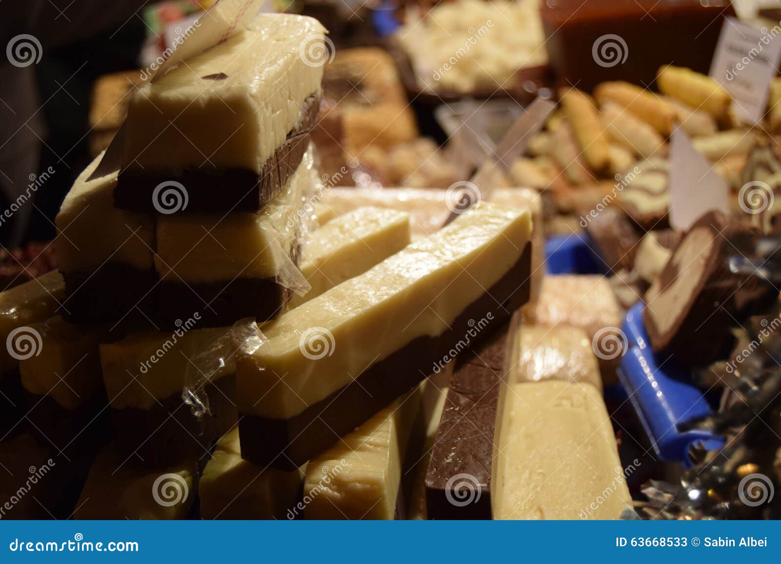 Christmas fair sweets stock image. Image of cookies, gift - 63668533