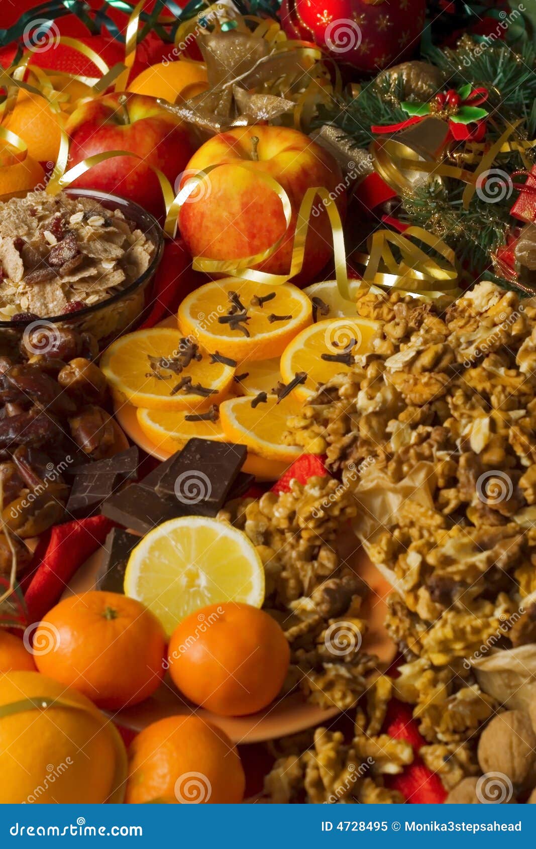 Christmas food background stock image. Image of snow, fruits - 4728495