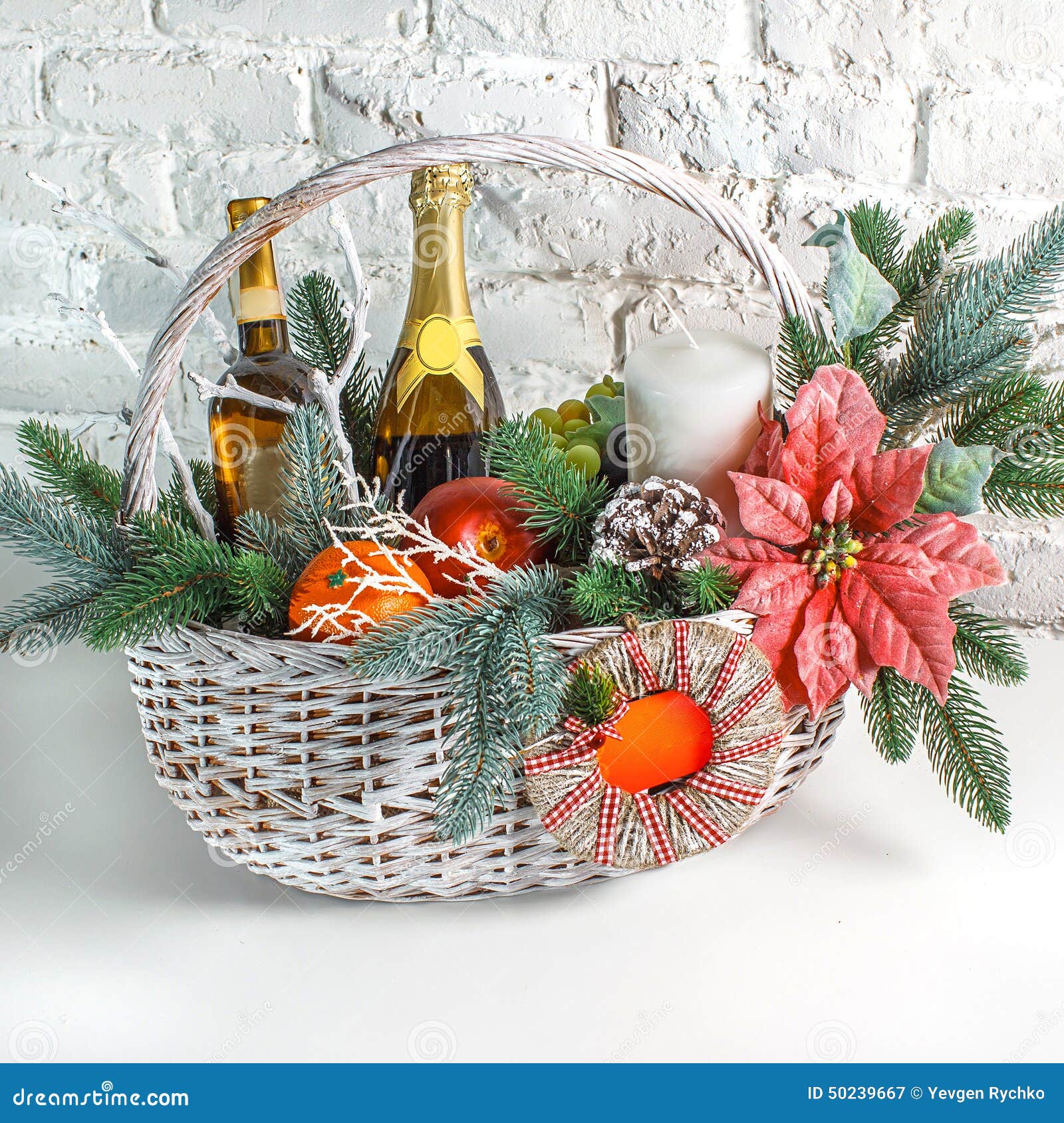 Christmas gift basket stock image. Image of pinecone - 50239667