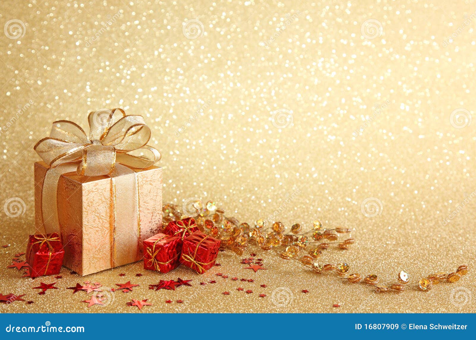 Christmas gift box stock image. Image of blur, seasonal - 16807909